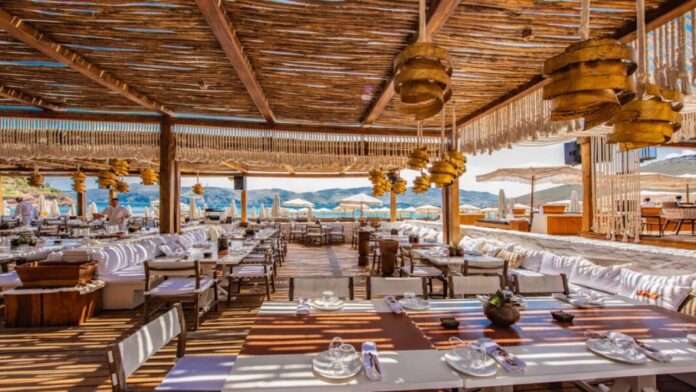 The Glamorous Principote Beach Club At Panormos Beach, Mykonos ...